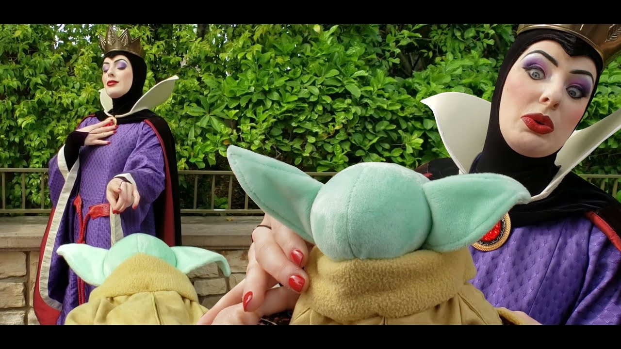 Baby Yoda aka The Child Bows to Evil Queen - YouTube