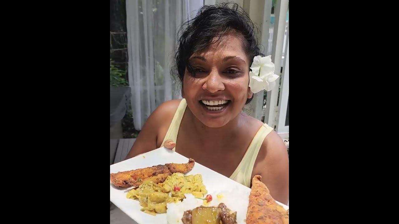 🇬🇾 Fryed Butter Fish & Katahar/ Shatine breadnut in the Backyard Garden ...