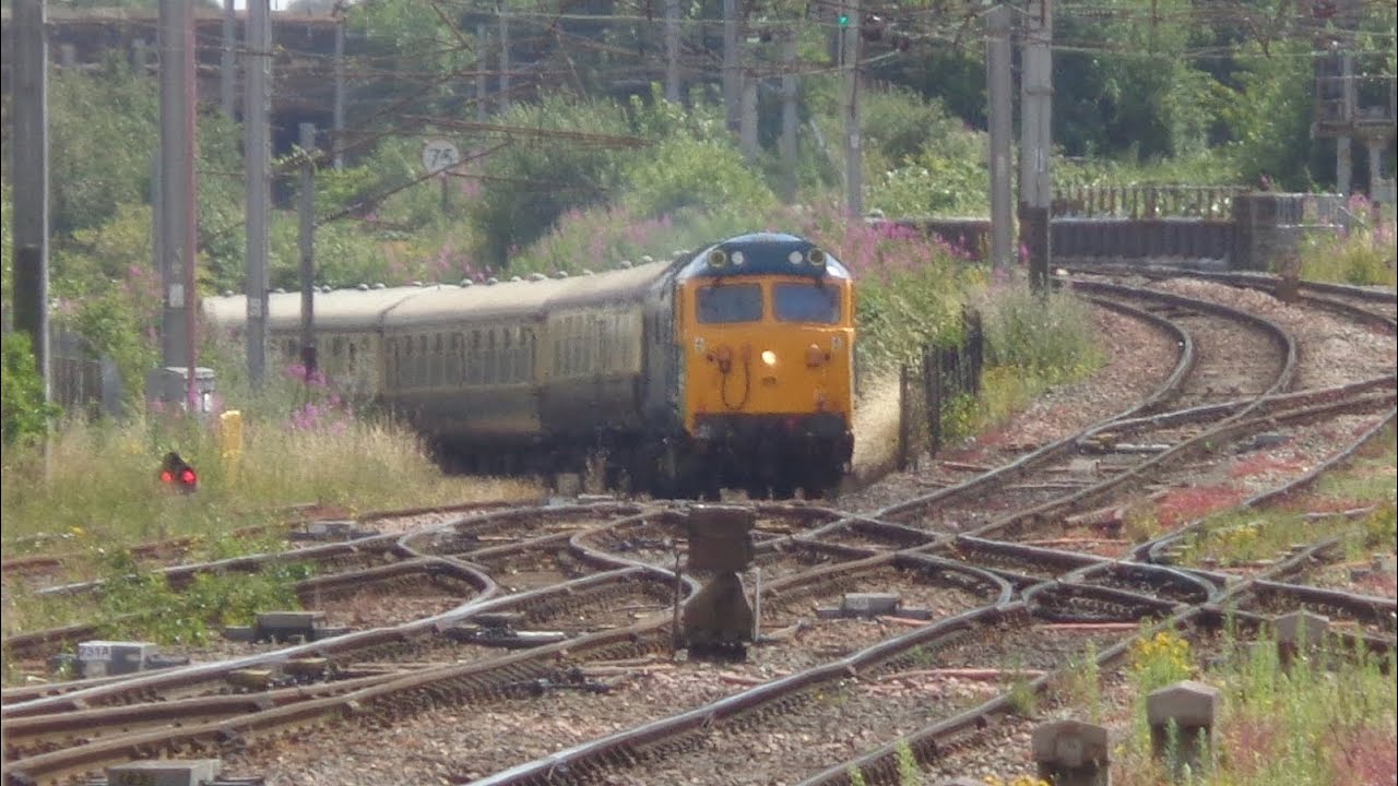 The Class 50 BR Blue No.D400/50050 'Fearless' with THE CUMBRIAN ...