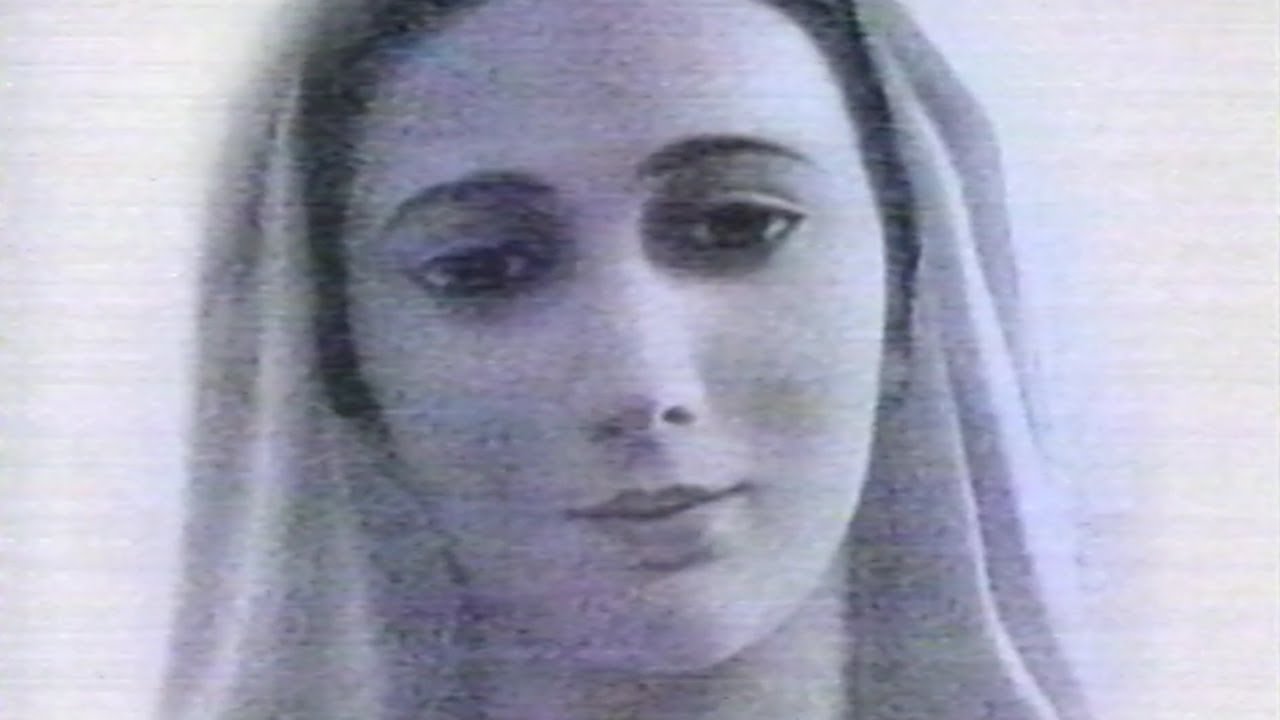Please Pray The Rosary: Scarlet V1 (1995) - YouTube