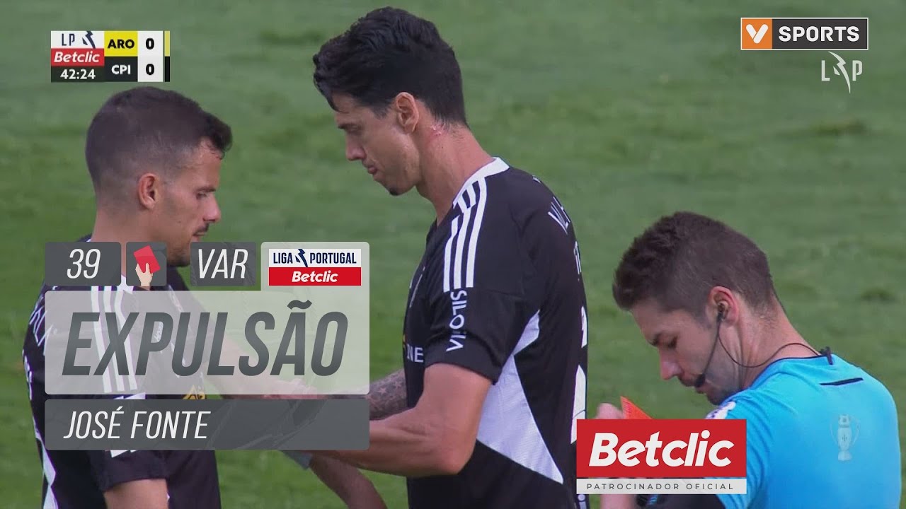 José Fonte é expulso! | Arouca - Casa Pia (Liga 24/25 #32) - YouTube