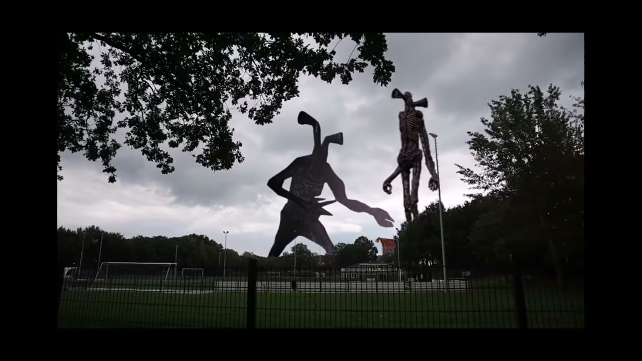 yo soy Siren head thobias es dark Siren head dorado es Piper head y ...