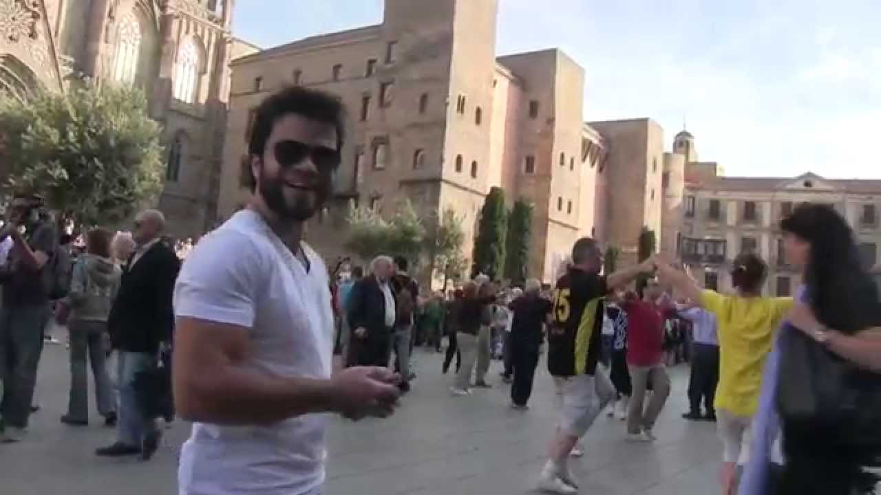 SHORT GUY FAILS WITH GIRLS - YouTube