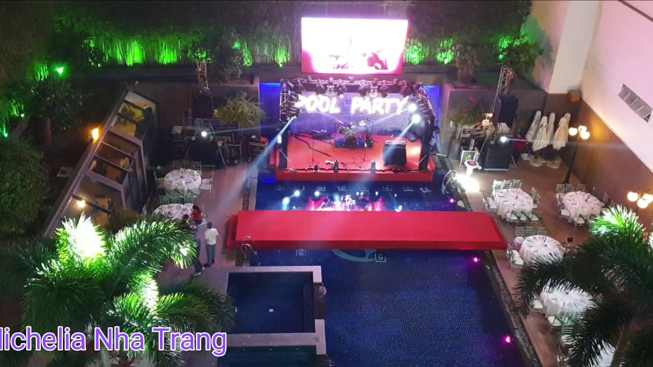 VIP Pool Party Dinner at TTC Michelia - YouTube