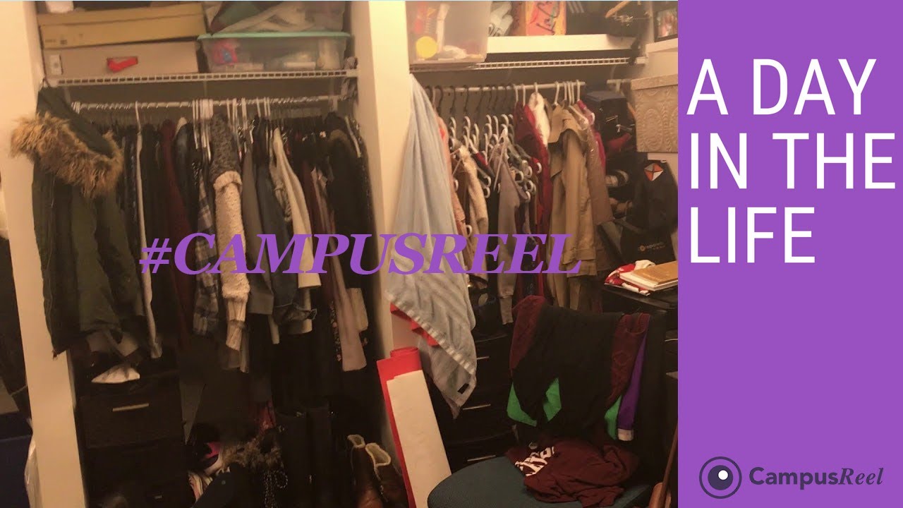 University of Chicago College Dorm Room Tour - YouTube
