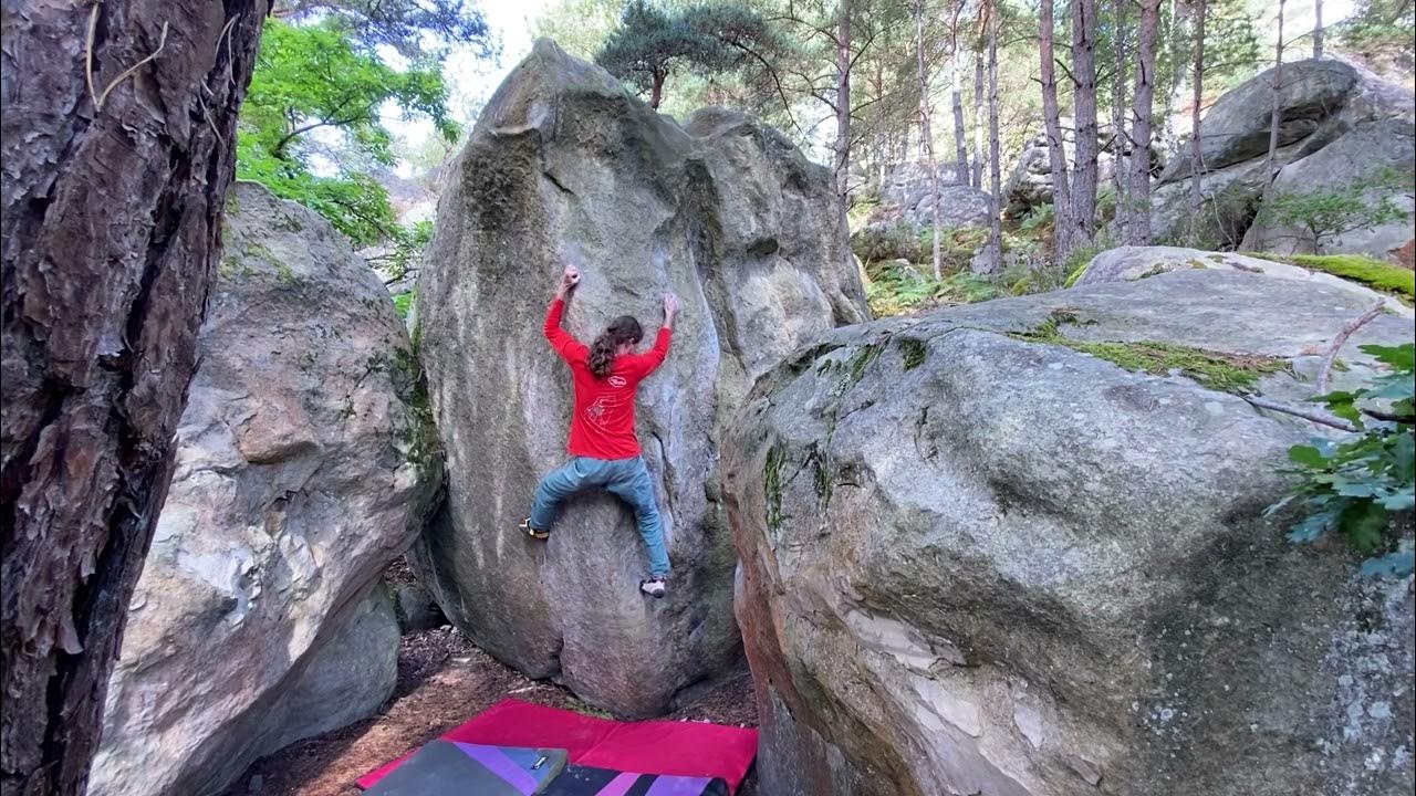 Fontainebleau - Gengis Khan assis 7C+ (Rocher de la Reine) - YouTube