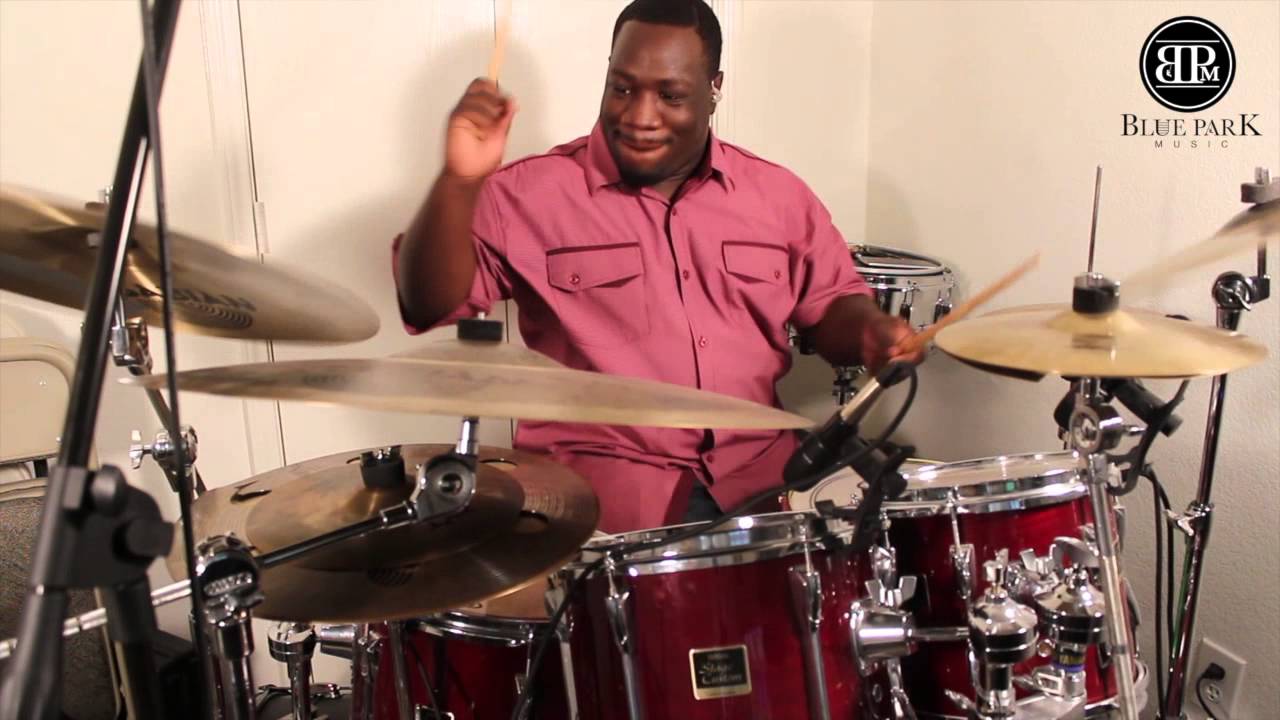 Leland Hayes - D. Lamar Praise Break Drum Cover - YouTube