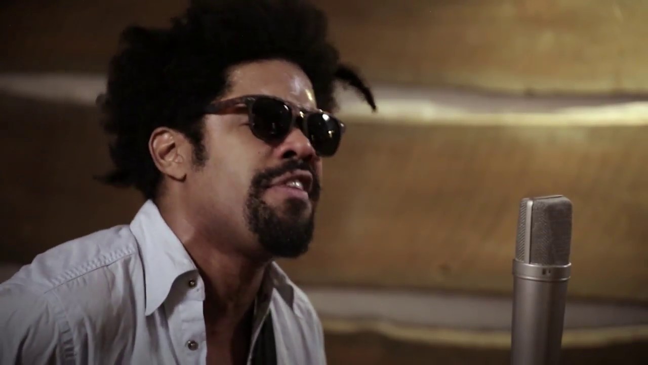 Tash Neal - Finding Your Way - 3/12/2018 - Paste Studios - New York ...