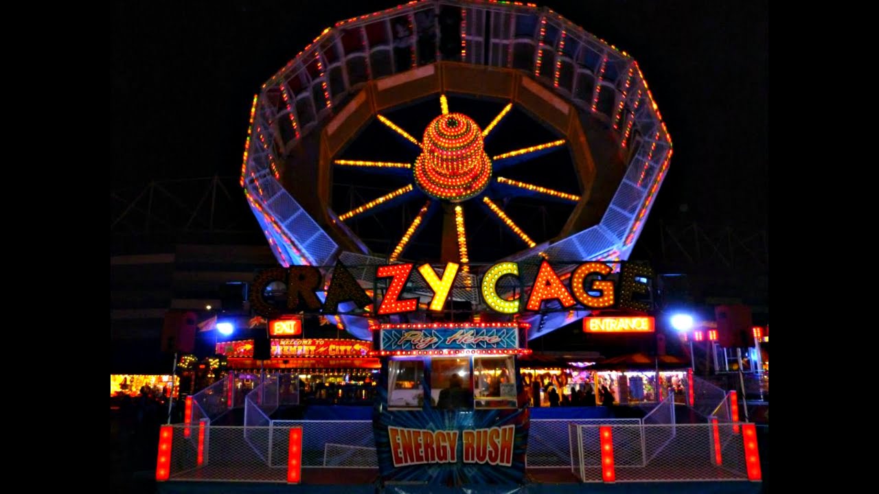 Stacey Squires "Crazy Cage" (Sam Ward Round Up) Porthcawl Carnival 2018 ...