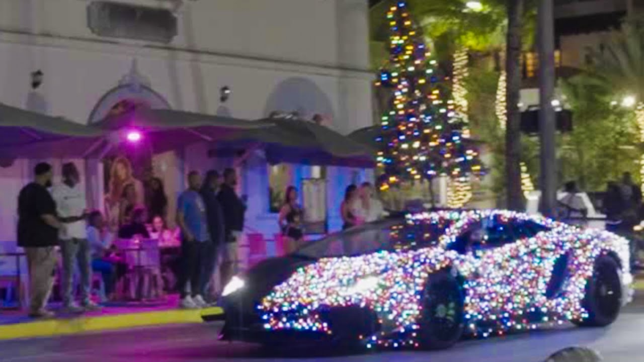 I Covered my Lambo in Christmas Lights - YouTube