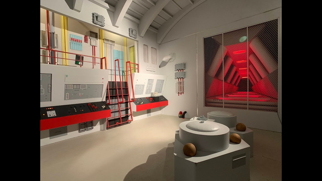 Tour of the Star Trek Continues Sets - YouTube