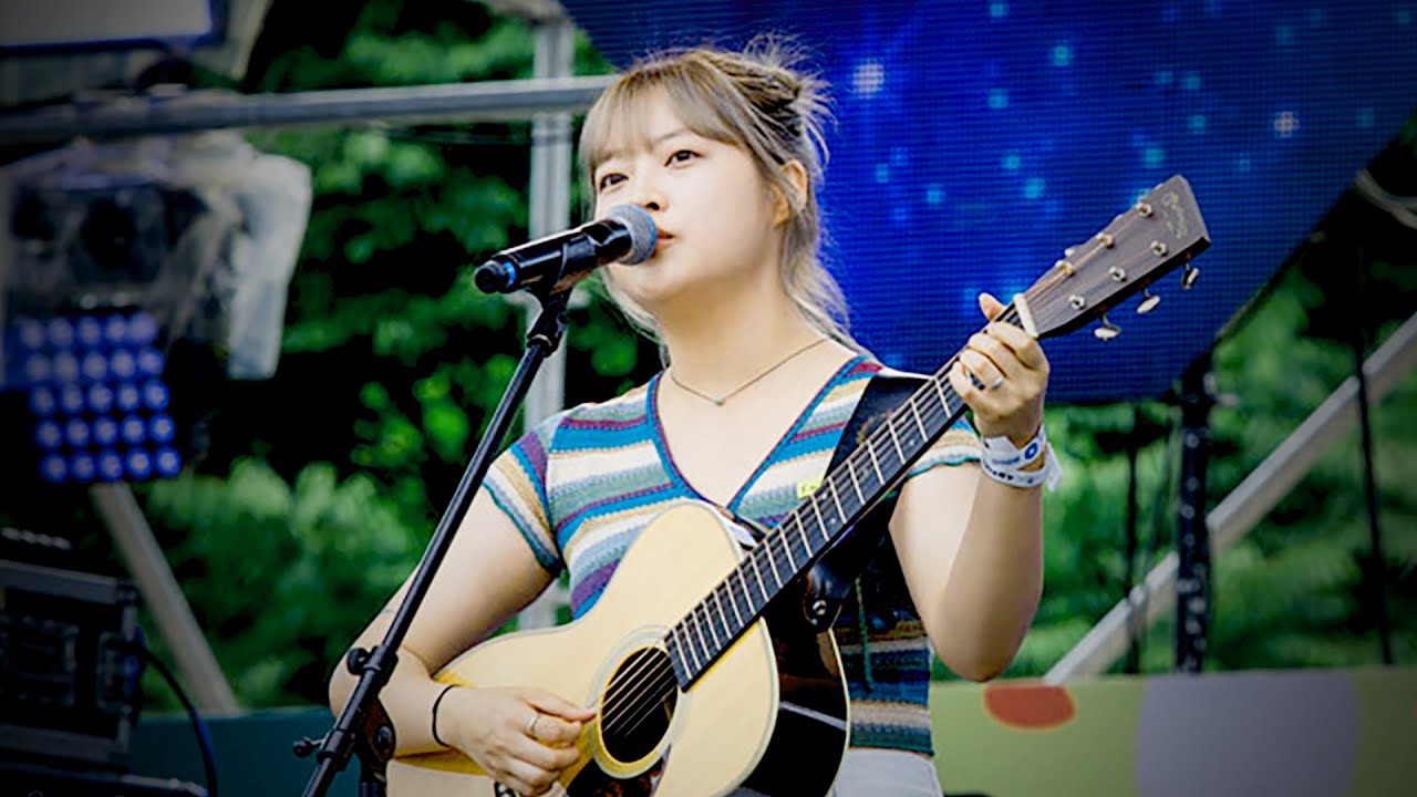 예빛(YEBIT) - 그대와 춤을 ㅣ 𝗕𝗲𝗮𝘂𝘁𝗶𝗳𝘂𝗹 𝗠𝗶𝗻𝘁 𝗟𝗶𝗳𝗲 𝟮𝟬𝟮𝟭 - YouTube Music