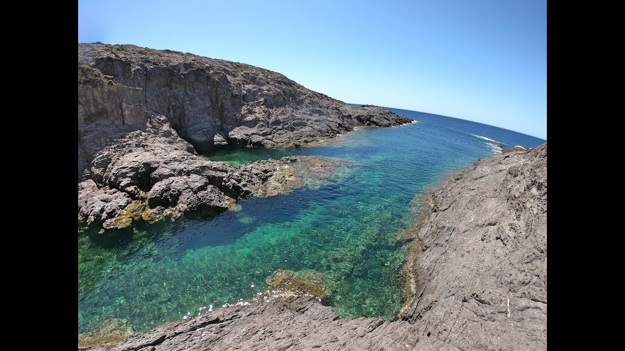 Insenatura nascosta - Cala Tuffi (Sant'Antioco - Sardinia) - YouTube