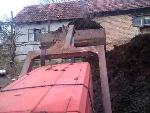 Front loader Tractor utb 640 DTC incarcator frontal - YouTube
