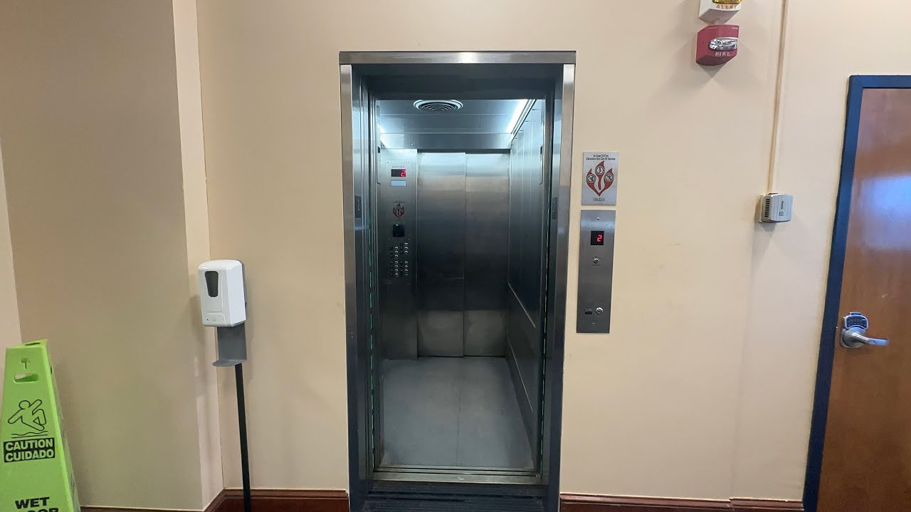 Unknown Traction Elevator @ Dougherty Hall - Villanova, PA - YouTube