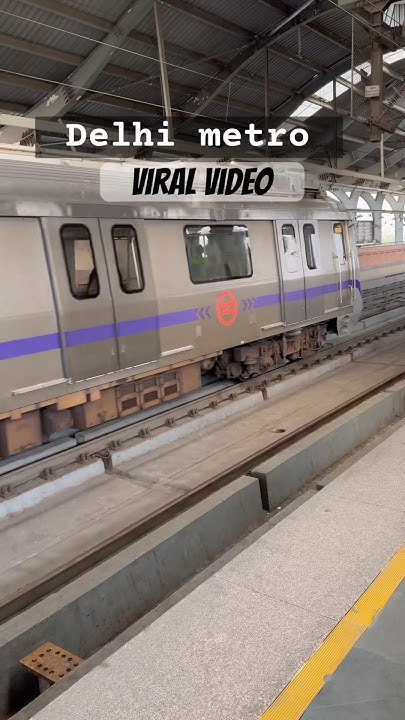 Delhi metro video #delhimetro #metro #delhi #viralvideo ##shorts - YouTube