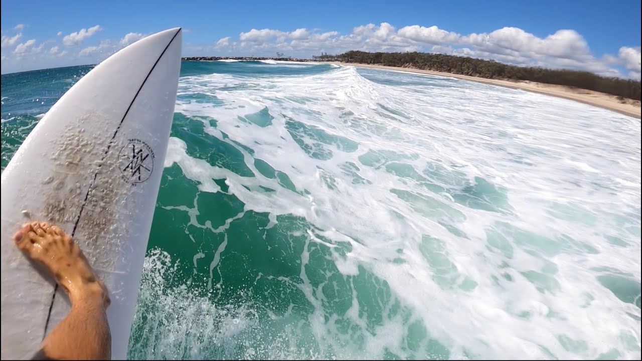 Epic Day Surfing South Stradbroke - YouTube