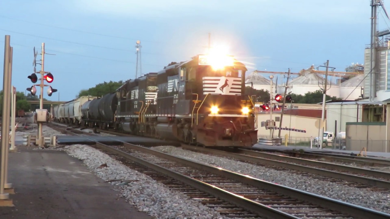 NS #6077 and #6082 Drift through Gainesville Sta with Short Local Freight - YouTube