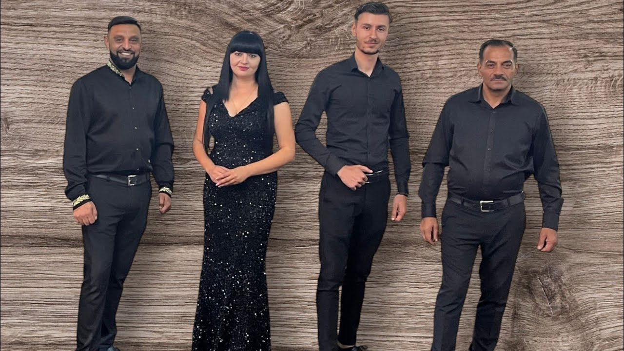 Alina Balaceanu și Formația Dinoisverna- La Mănăstire de lemn ⛪️Cover ...