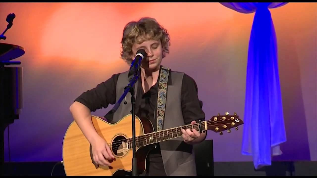 Dylan McLean Triple Threat Showreel 2014 - YouTube