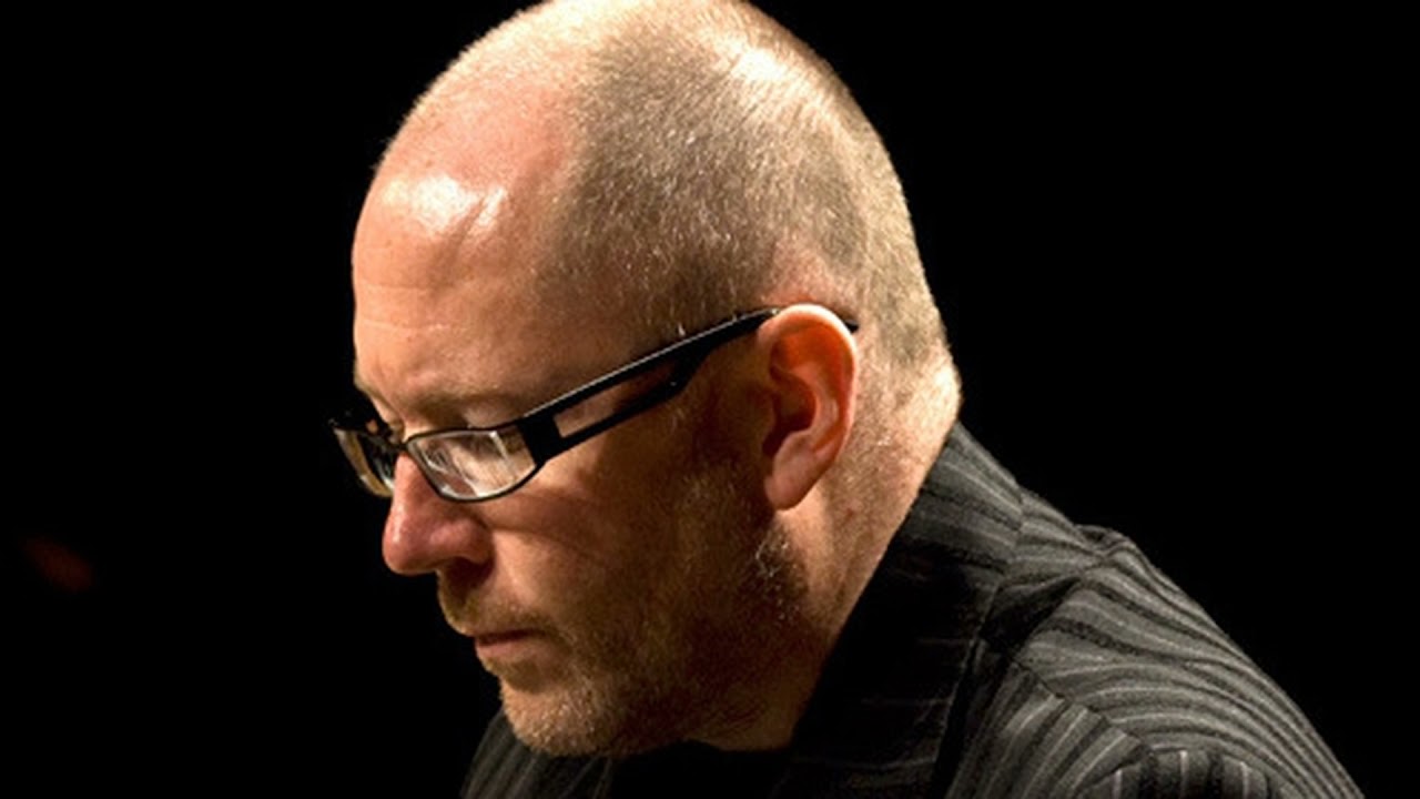 Domenico Scarlatti - Sonata in A K114. Haydn Dickenson - Piano - YouTube