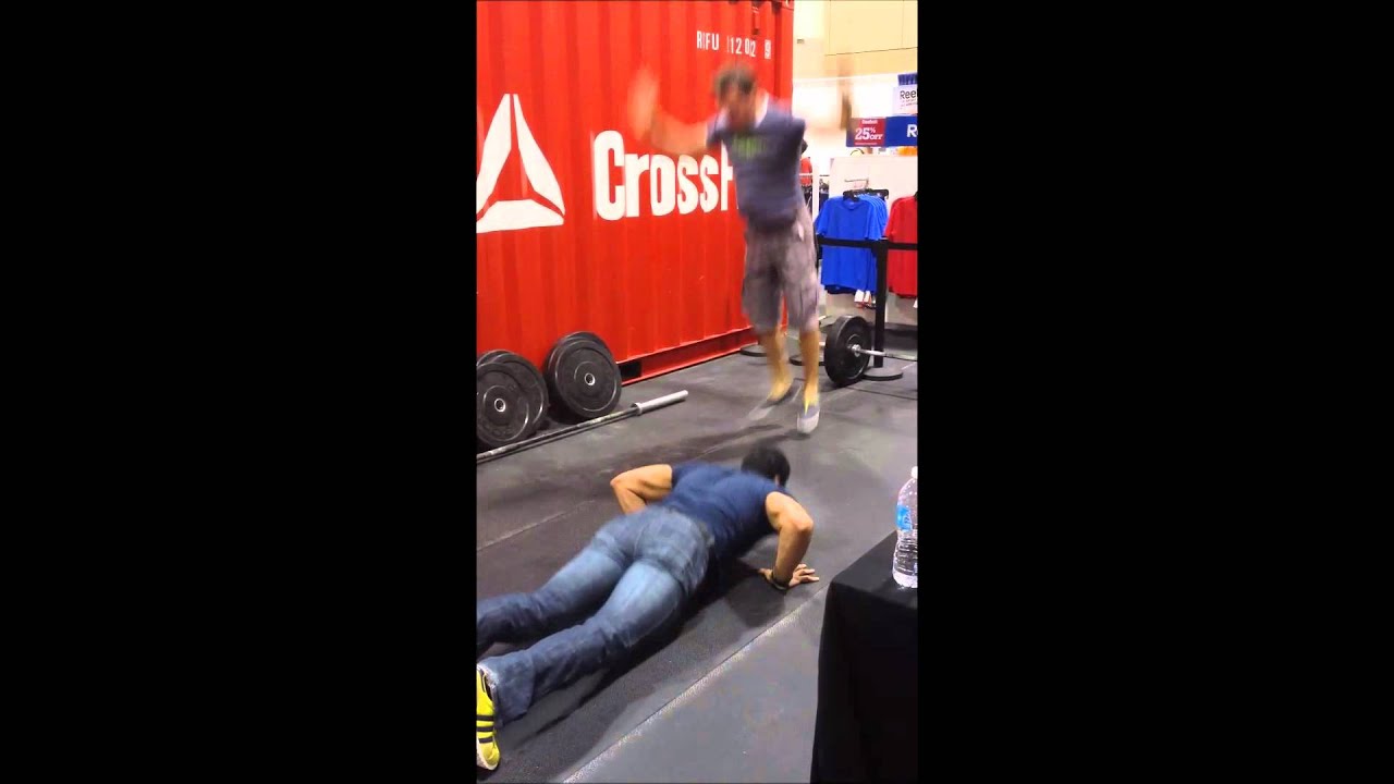 15 Crossfit Burpees - YouTube