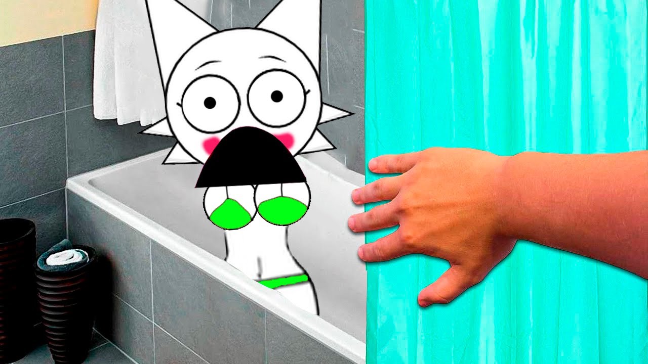 Burning WENDA from Sprunki... (Sprunki in Real Life) - YouTube