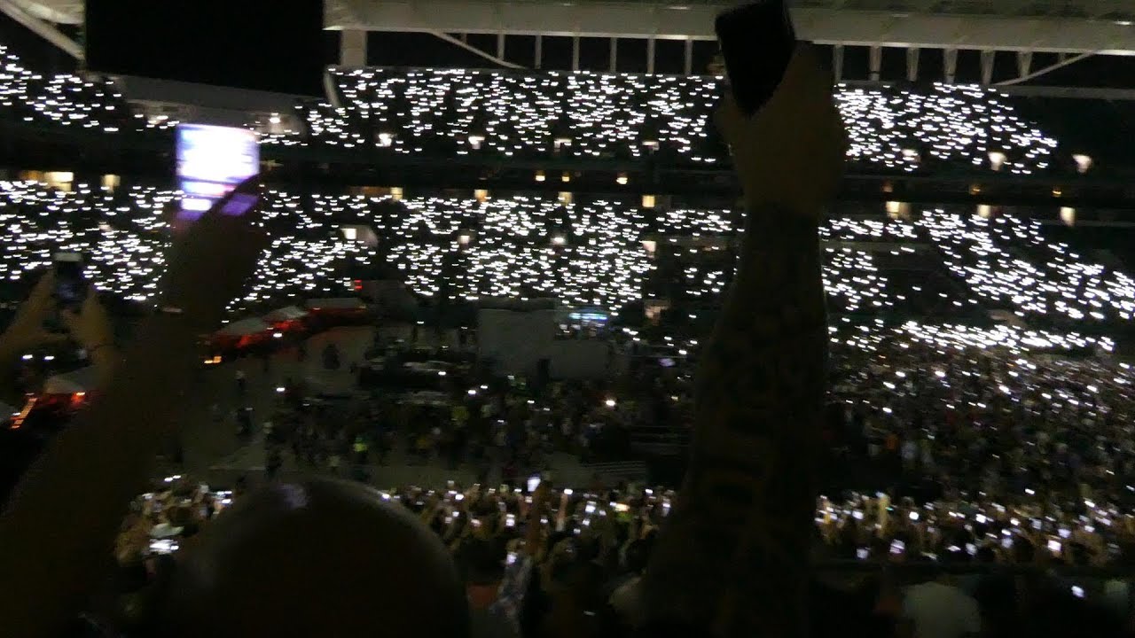 U2 - Bad - Audience Cell Phone Lights - 2017 Miami, FL - YouTube