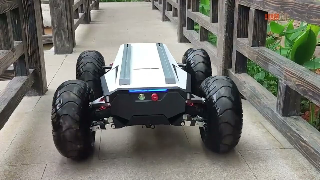 What a powerful obstacle-crossing ability! - YouTube