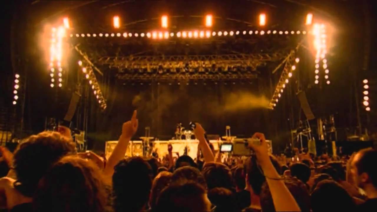 Rammstein - Los (live Völkerball) - YouTube