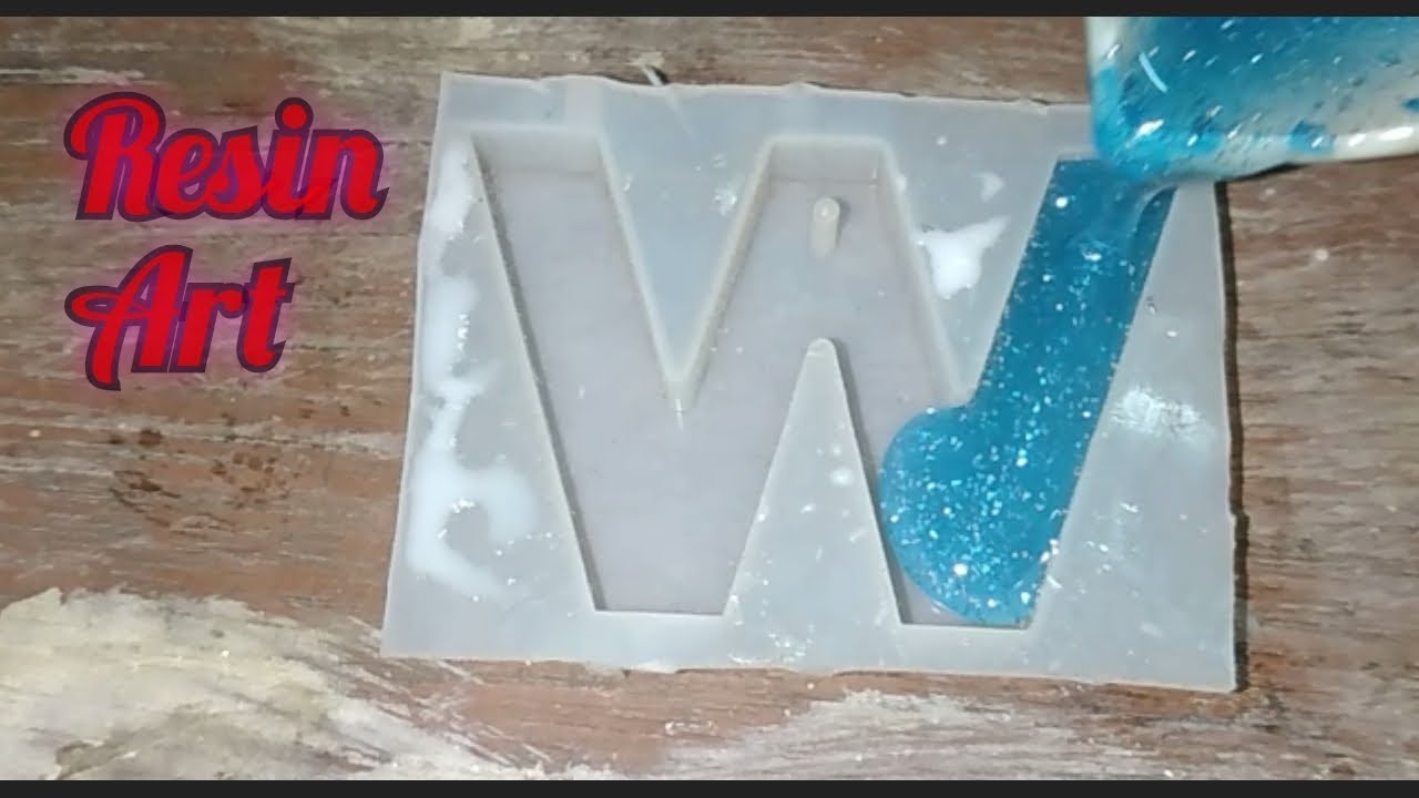 Resin letter art | Resin craft | Resin keychain | How to make letter ...