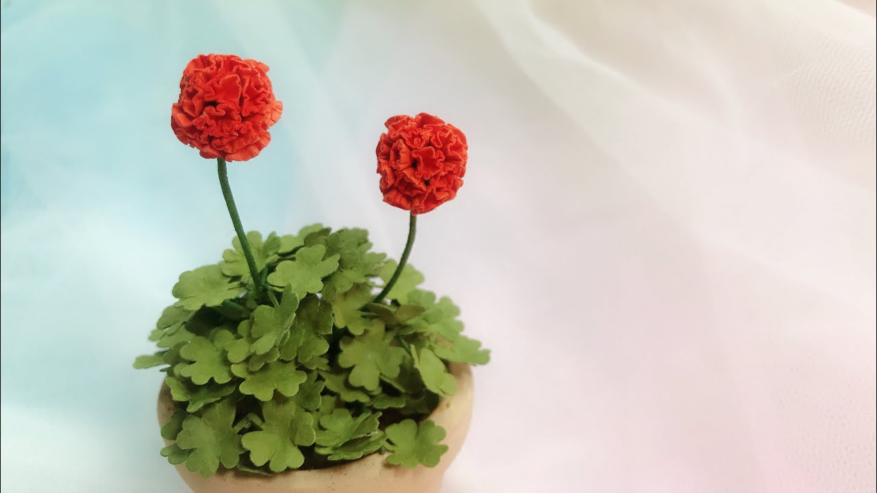 ABC TV | How To Make Miniature Geranium Paper Flower - Craft Tutorial ...