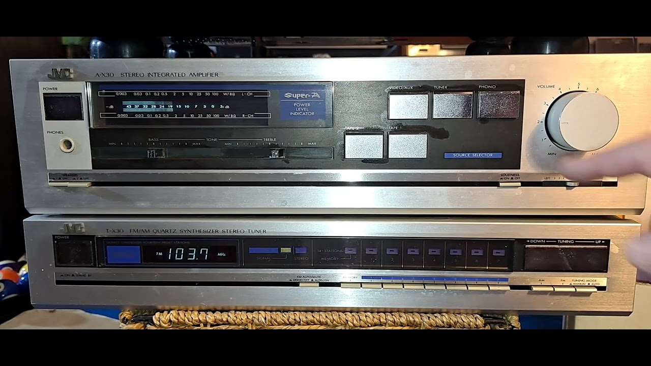 JVC T-X30 Vintage Quartz Synthesiser Stereo Hi-Fi Tuner. - YouTube