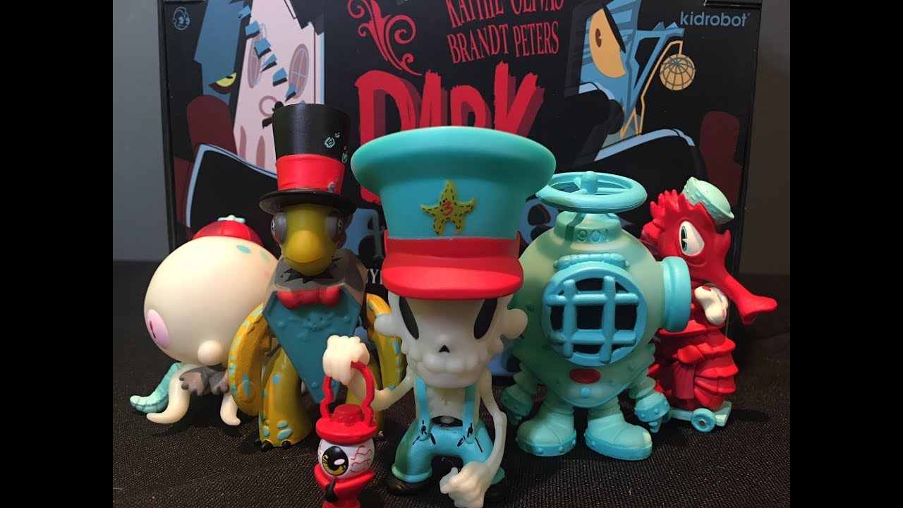 Dark Harbor Kidrobot Vinyl Figures Full Case Unboxing - YouTube