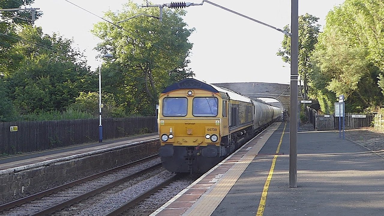 GBRF Class 66 passes Acklington (24/7/19) - YouTube