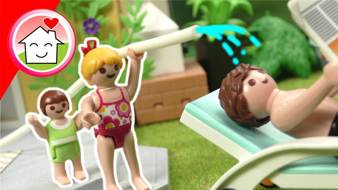 Playmobil Film Familie Hauser - Wasserspiele - Anna und Lena gegen Papa ...