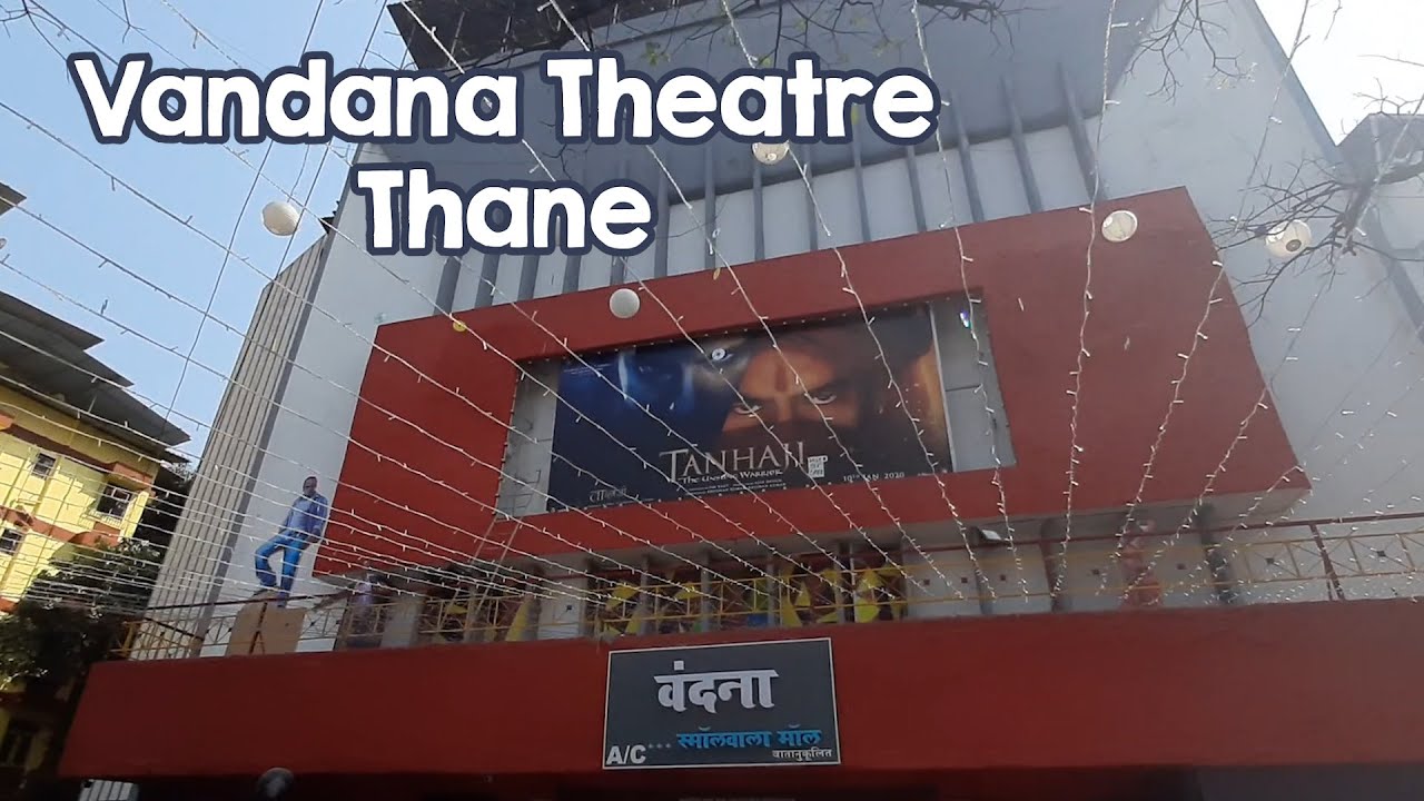 Filmmaker Watches Tanhaji on a Single Screen Theatre | Vandana Theatre ...