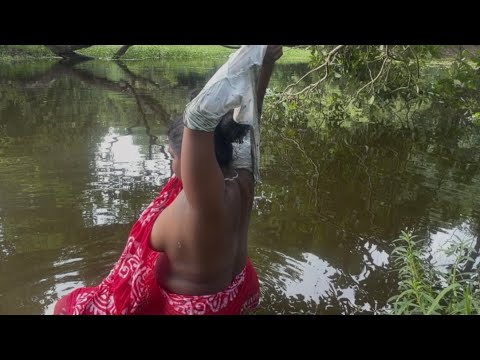 Village bathing VLOG/ बहुत दिन के बाद आए तालाब में 🤪 nahane ke liye) #romantic ❤️