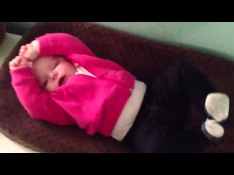 Ruby claps her feet - YouTube