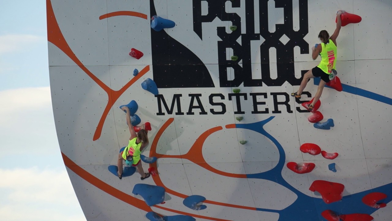 Tori Perkins (7) vs. Barbara Zangerl (2) in the quarter finals of 2017 ...