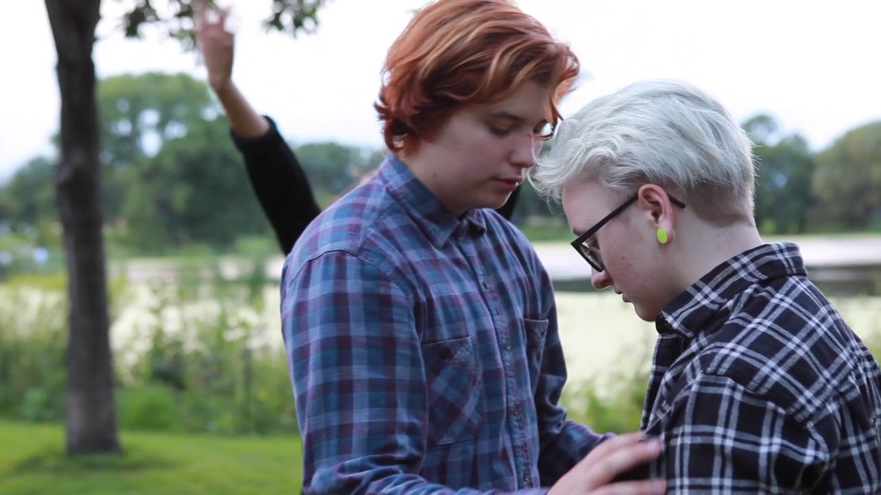 Andrew - Hello (Official Music Video) - YouTube