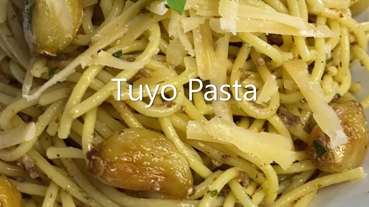 Easy Gourmet Tuyo Pasta - YouTube