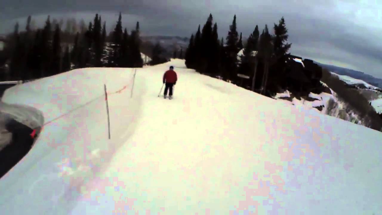 Skiing on choppy snow - YouTube