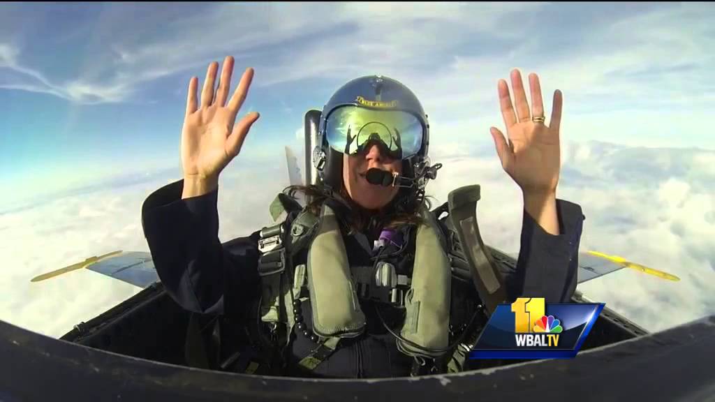 Jennifer Franciotti takes flight with Blue Angels - YouTube