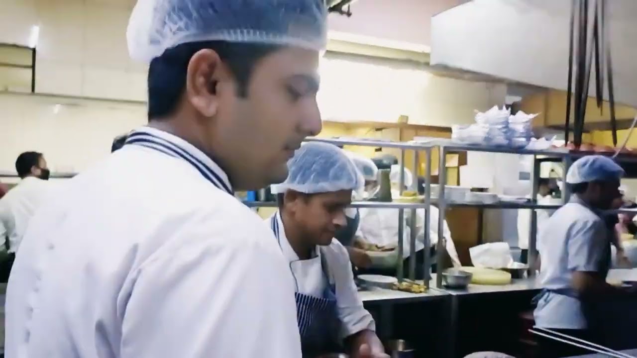 Roti making | Tandoor | The ocean Pearl | Mangalore | Chef Subrata kar ...