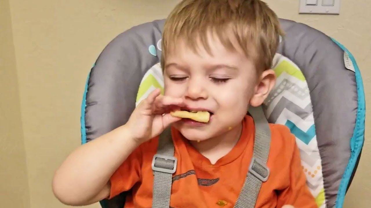 Child Eating a Potato Chip for the First Time - YouTube