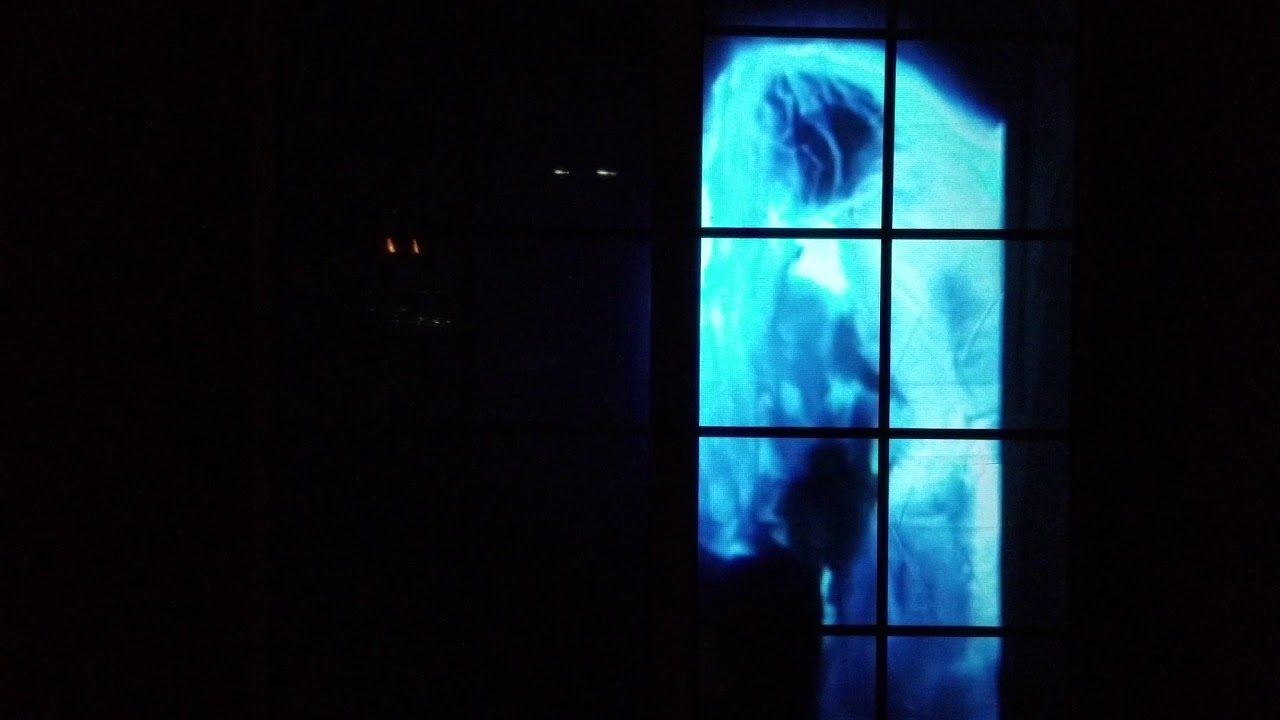 Atmosfx projector test, with a vankyo Leisure 3 (Upgraded Version) 2400 ...