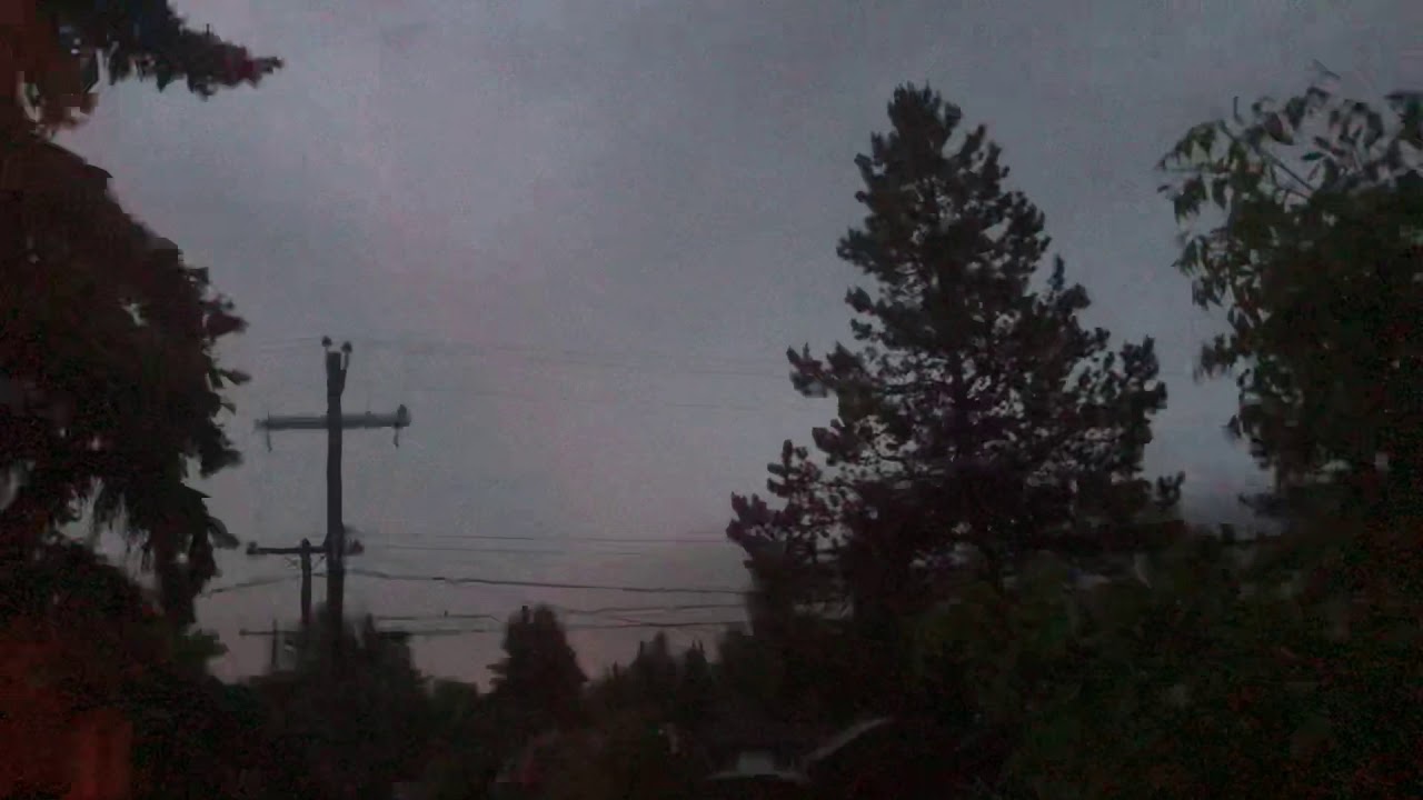 Lightning in Calgary Alberta - YouTube