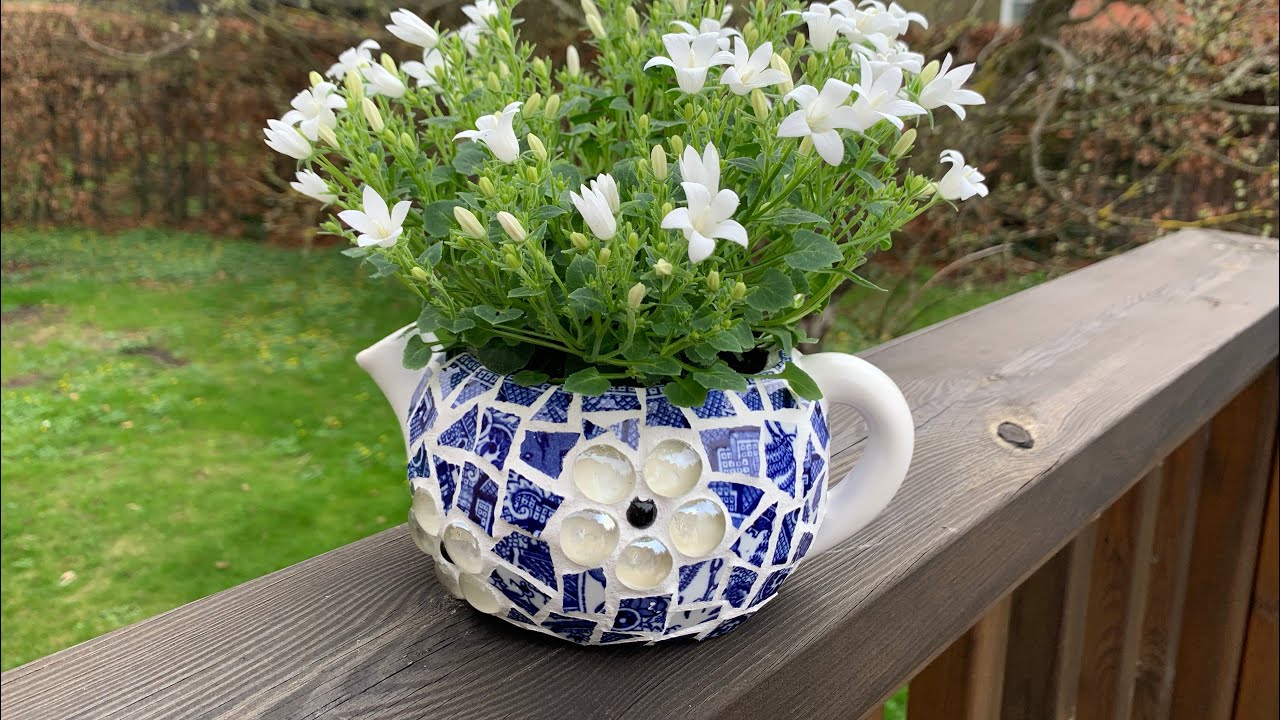 How to decorate a pot with porcelain mosaic - YouTube