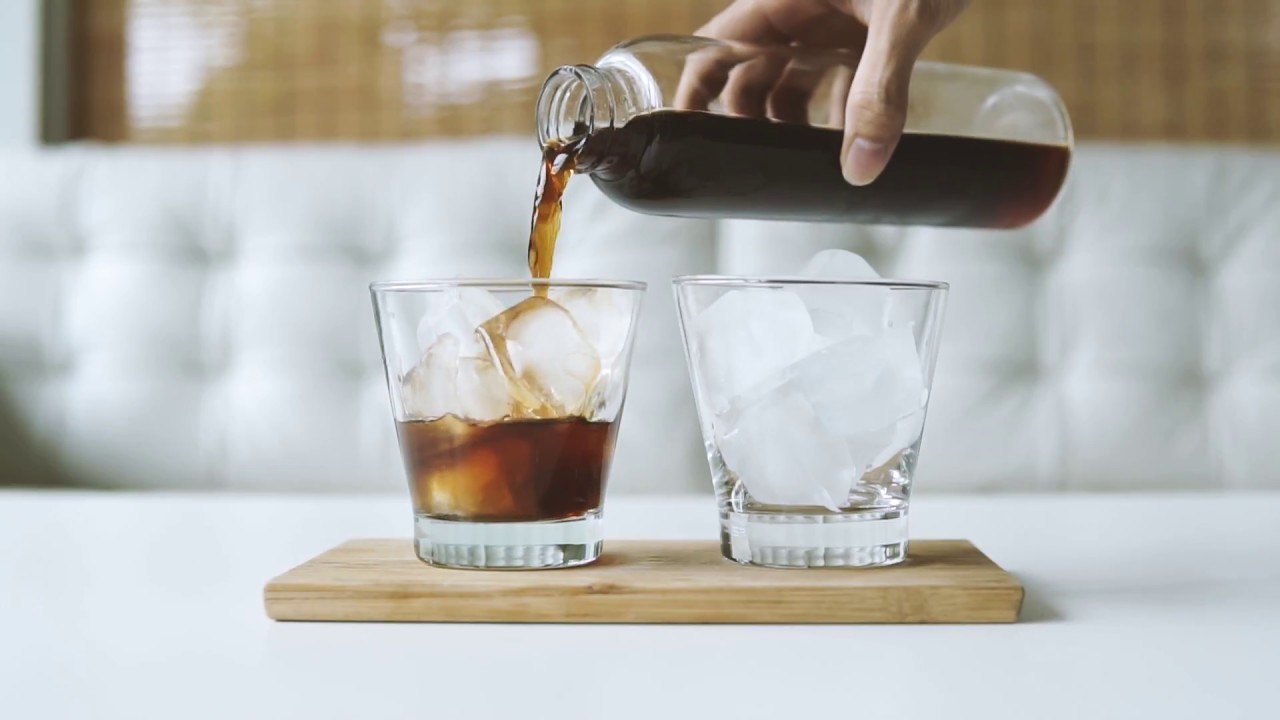 How to make cold brew at home - YouTube